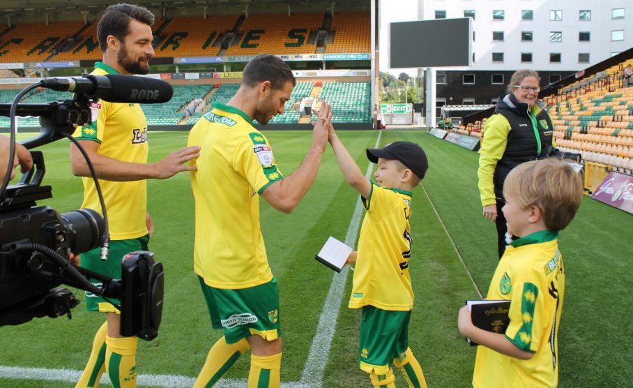 Callum_Wish_Day_Wes-hoolahan | Norwich City Community Sports Foundation